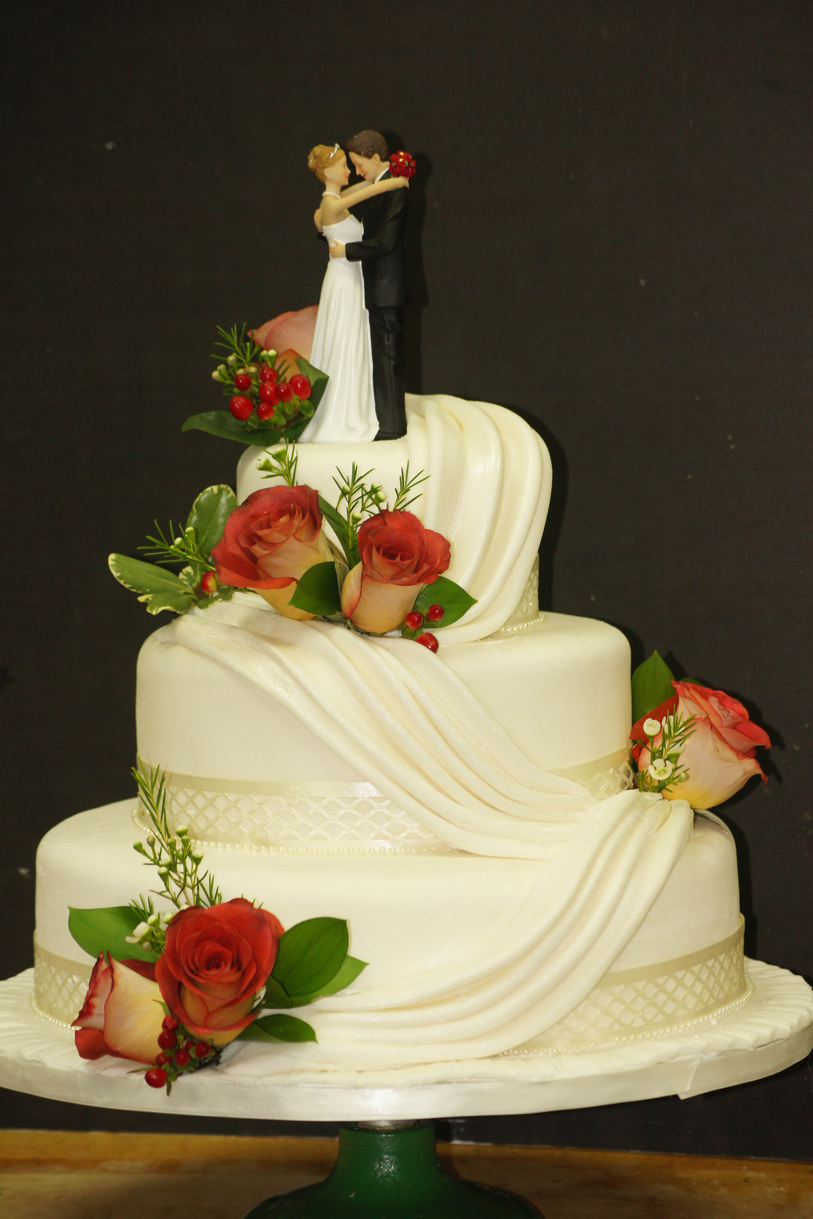 Custom Cakes – Best Custom Cakes & Catering